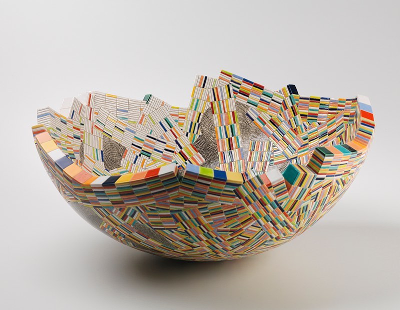 Frances Priest Designs Beautiful Contemporary Ceramics - MobiSpirit